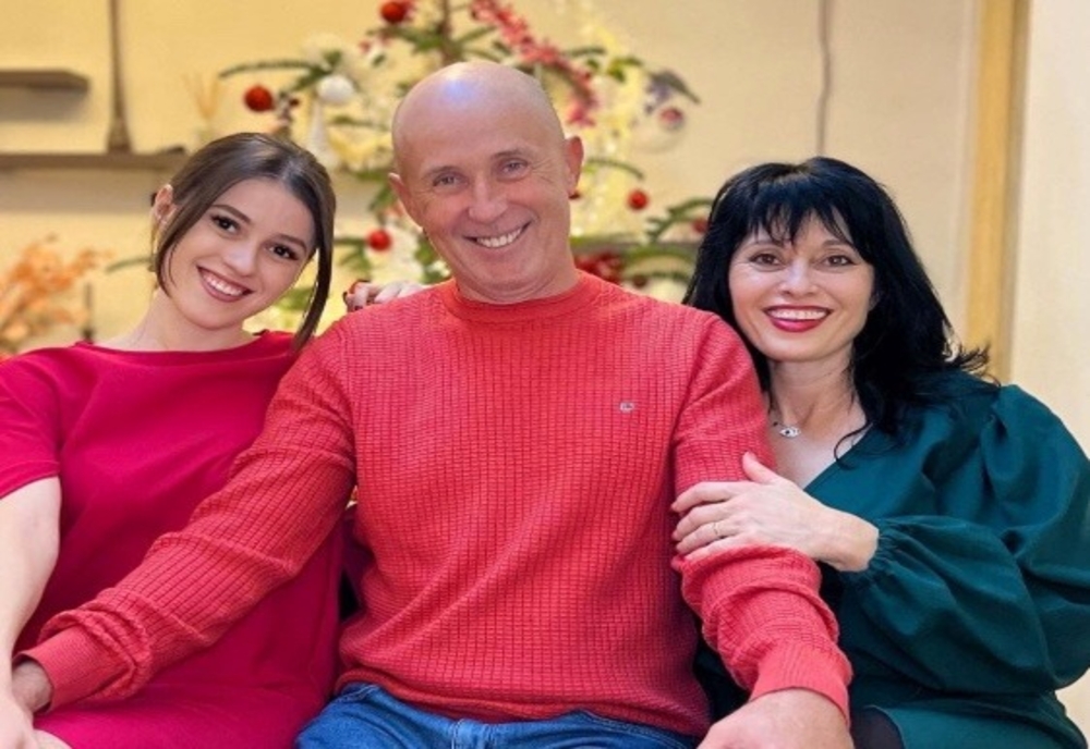 Oaspeți surpriză pe Vârful Omu. Meteorologii de la cea mai înaltă ...