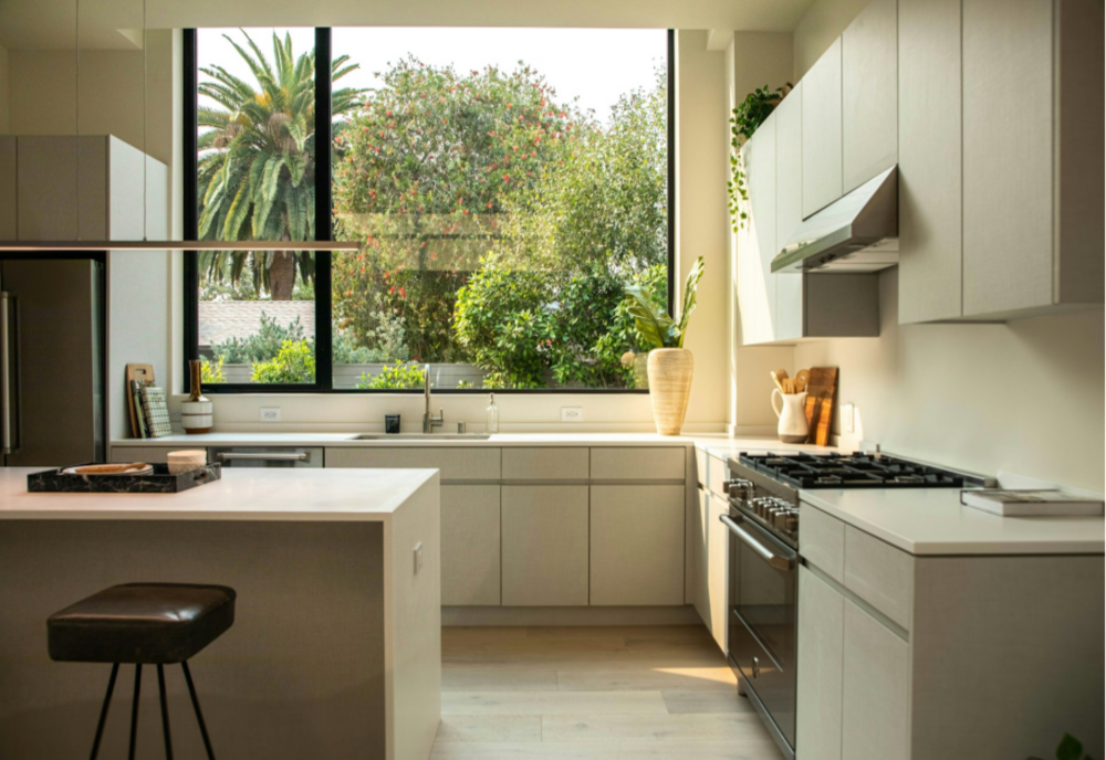 Protest al fermierilor, în Piața Victoriei. Anca Alexandrescu, prezentă ...